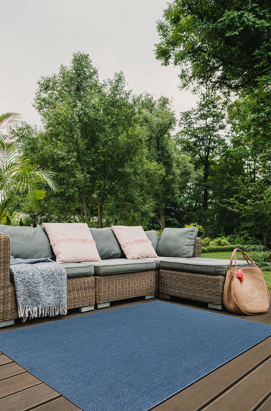 Brussel's Collection - Inside | Outside Rug - Plain Blue – SuperRugStore