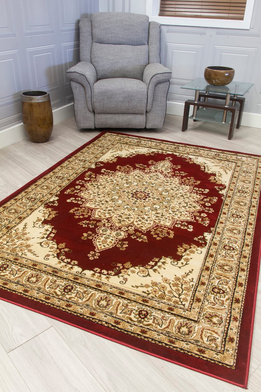 Classique Range - Medallion Rug - Red – SuperRugStore